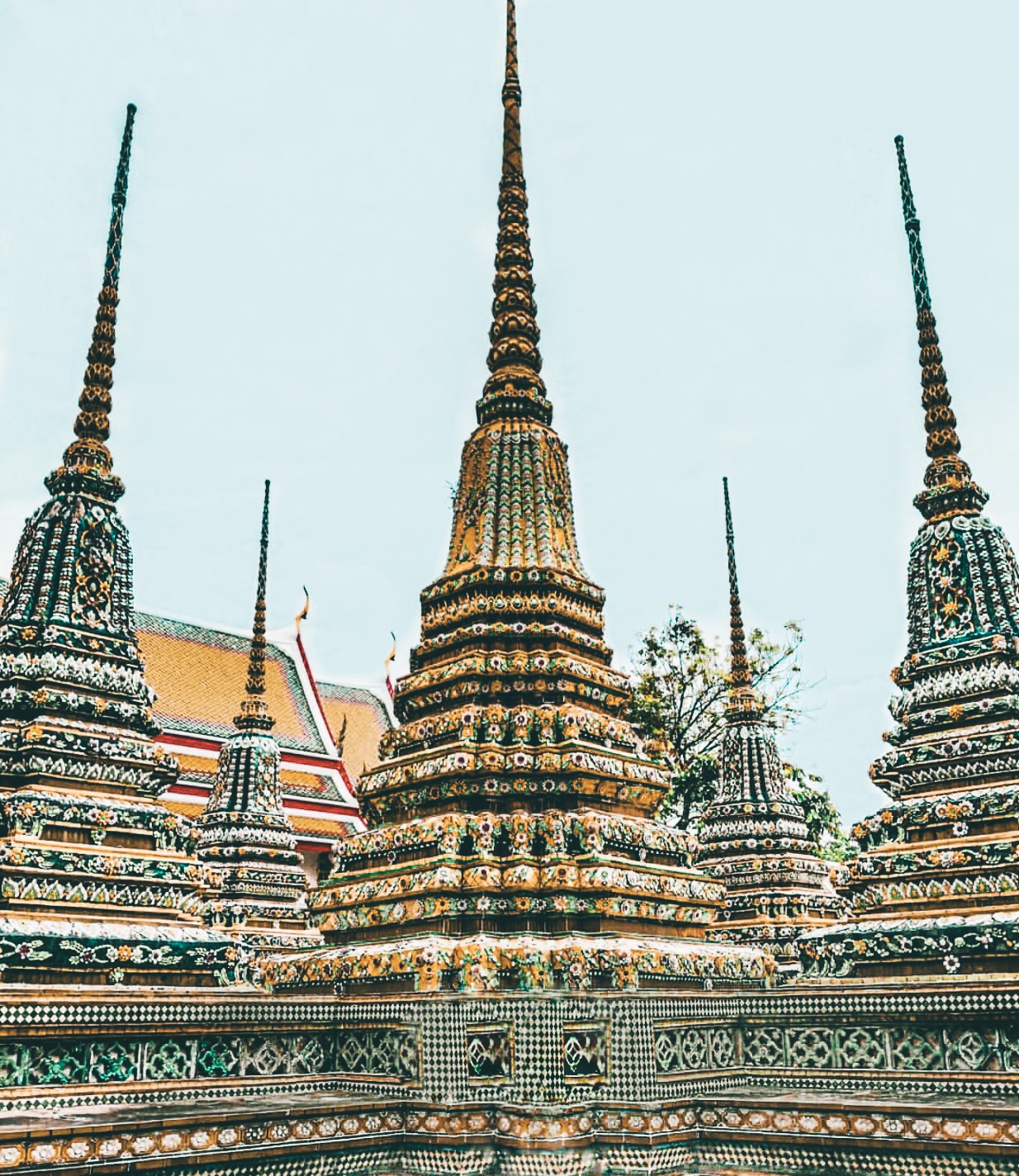 Wat Pho: The Temple of Reclining Buddha | EXPLORING WITH CLAIRE